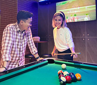 Pool Table – IOI Sports